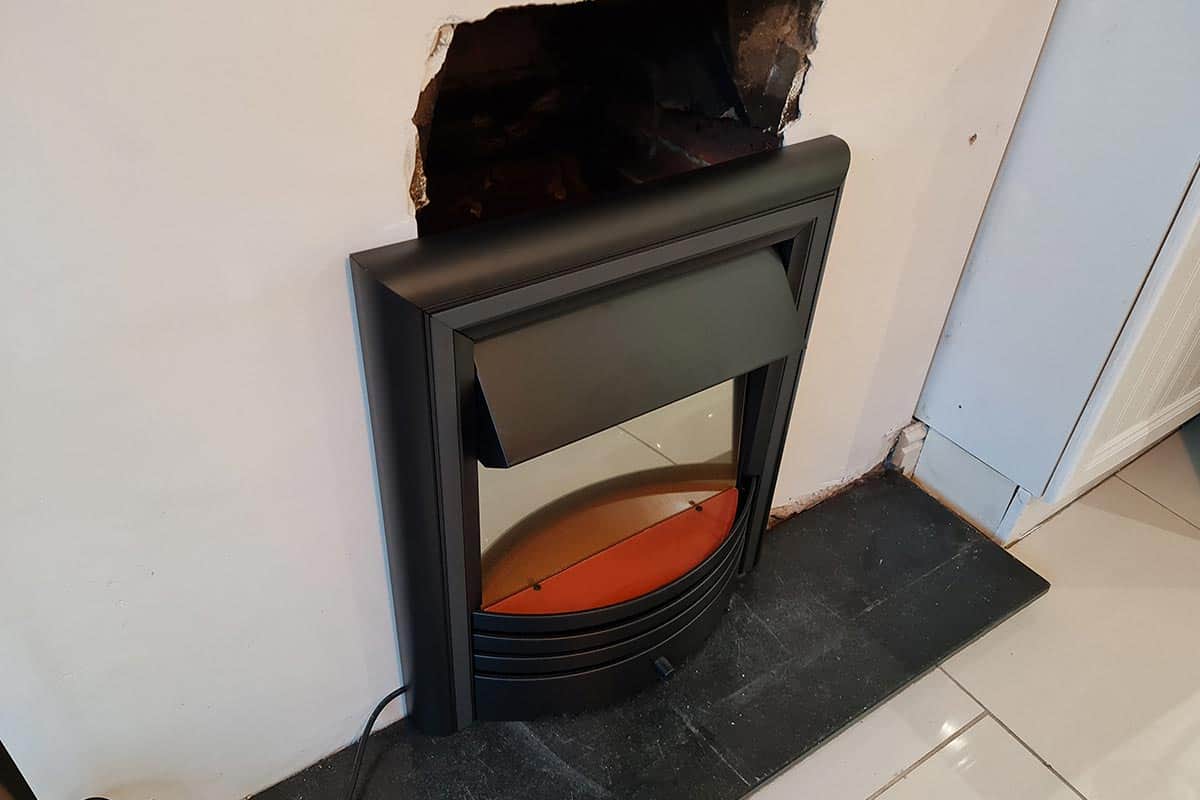 Electric Fireplace Inserts (Your Complete Guide) - Fireplace Universe