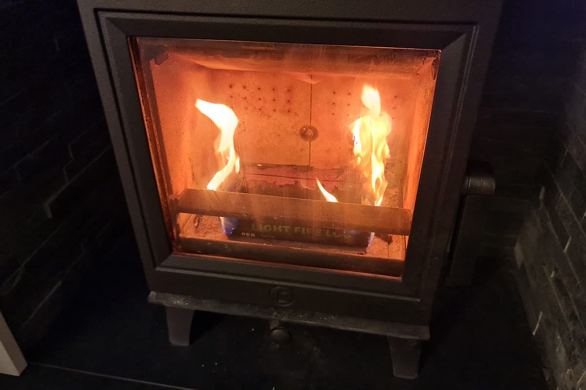 Firelogs (Explained & Tested) - Fireplace Universe