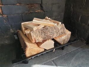 How To Start A Top-Down Fire In A Fireplace - Fireplace Universe