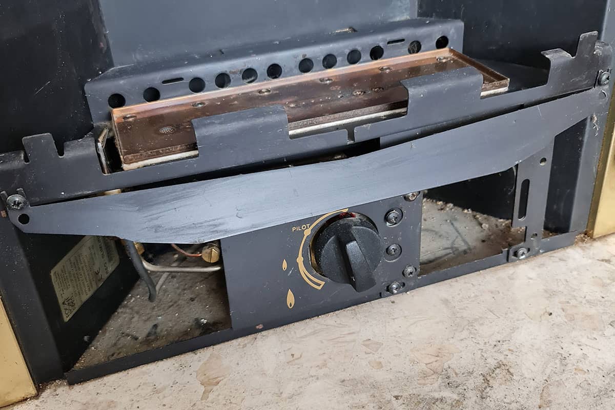 What’s Inside A Gas Fireplace (With Real Pictures) - Fireplace Universe