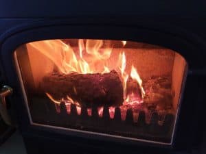 What Is A Multi Fuel Stove? (And How To Tell) - Fireplace Universe