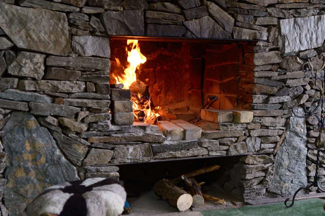 70+ Stone Fireplace Ideas | Fireplace Universe