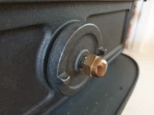 What Is Primary, Secondary & Tertiary Air On A Wood Stove?