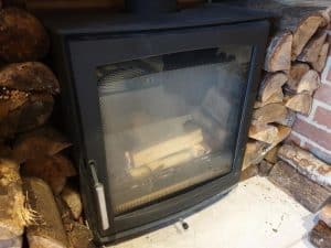 Wood Stove Common Problems (And Solutions) - Fireplace Universe